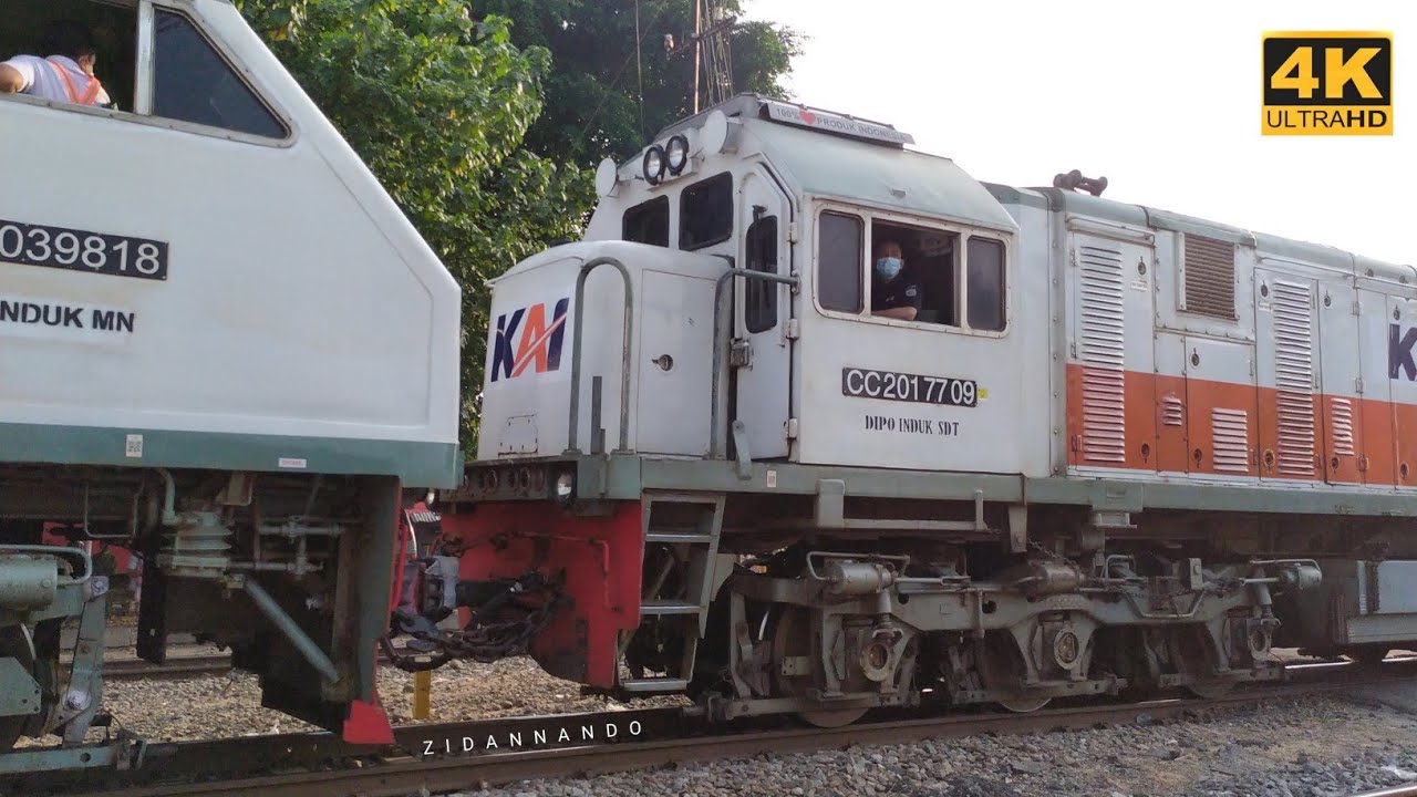 Kirim Lokomotif rusak! CC 203 98 18 MN + CC 201 77 09 SDT ft Ketel ...