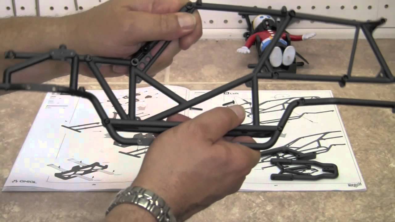 Axial Wraith Kit Build Video 17 - YouTube