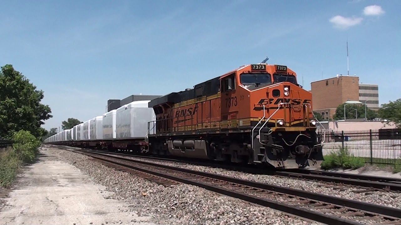 BNSF #7373 leads WB 1x2 Windmill Parts Train with CREX DPU. Olathe, KS 7/13/19 - YouTube