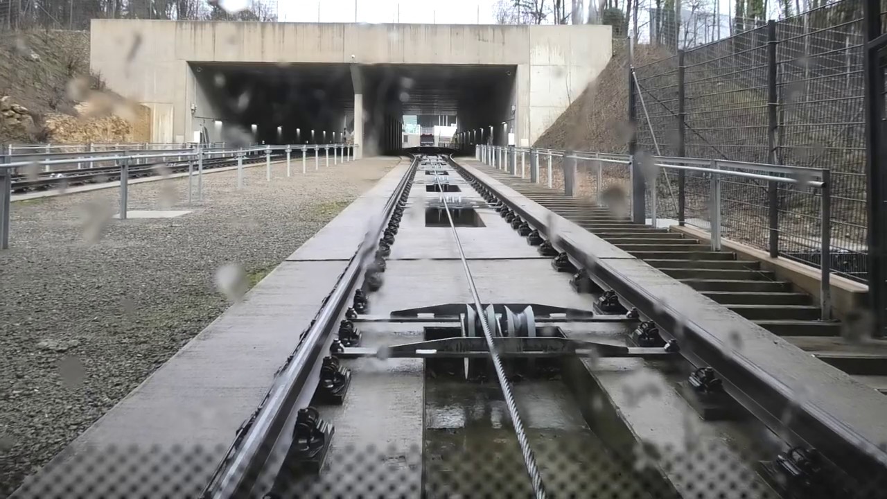 CFL | Luxembourg Stad | Special OV | funicular - YouTube