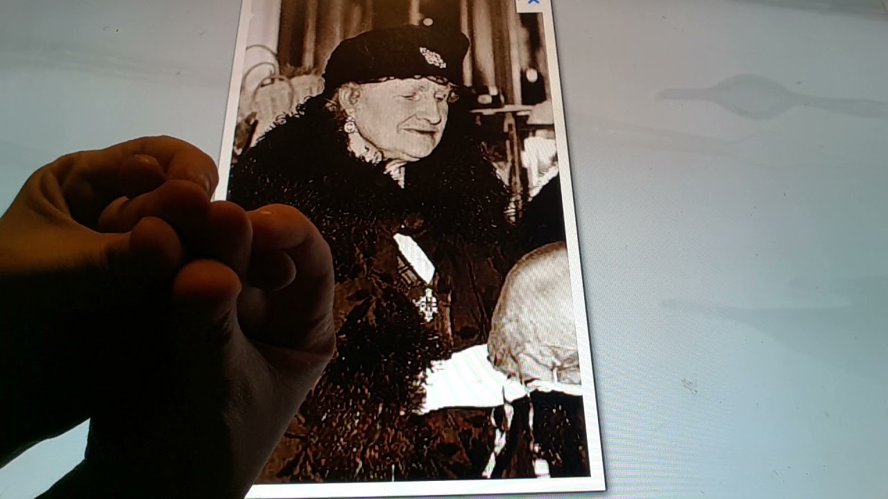 Horacio the handsnake - Cecilia Cavendish-Bentinck Bowes-Lyon, Countess ...