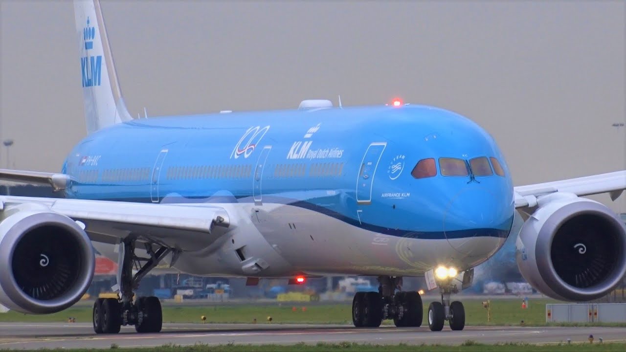 Boeing 787-10 VS Boeing 777-300/ER Comparisment, Which One Do You ...