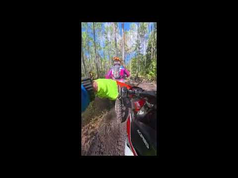 FTR Hare Scramble Hog Waller Palatka Super Senior C Last in the start to 2nd place what a Race