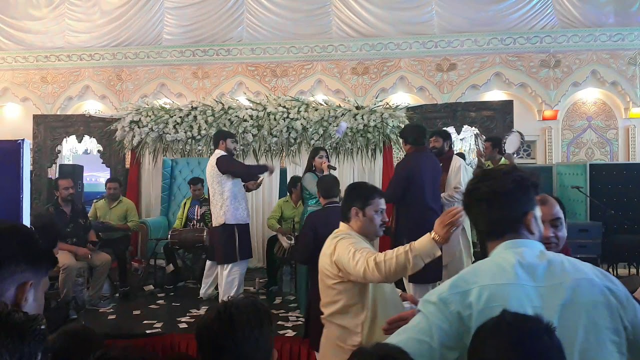 Singar gulab live Show lala musa - YouTube