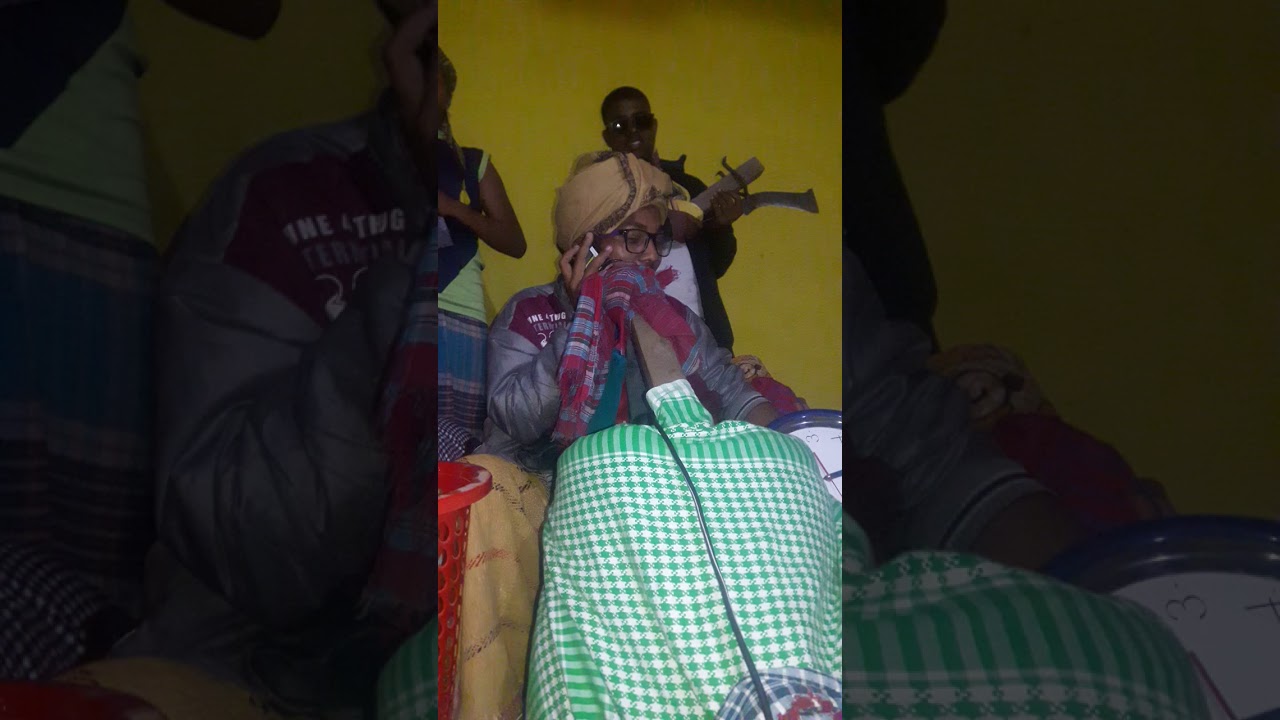 Hasir waz man in call - YouTube