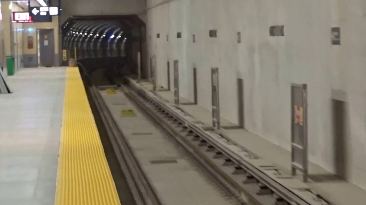 TTC New Spadina Subway Extension Downsview Park Station Subway Platform ...