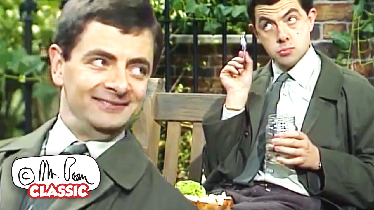 "Popped Out For Lunch" | Mr Bean Funny Clips | Classic Mr Bean - YouTube