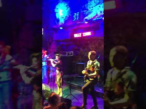 Melek Mosso - Arzular Arsız