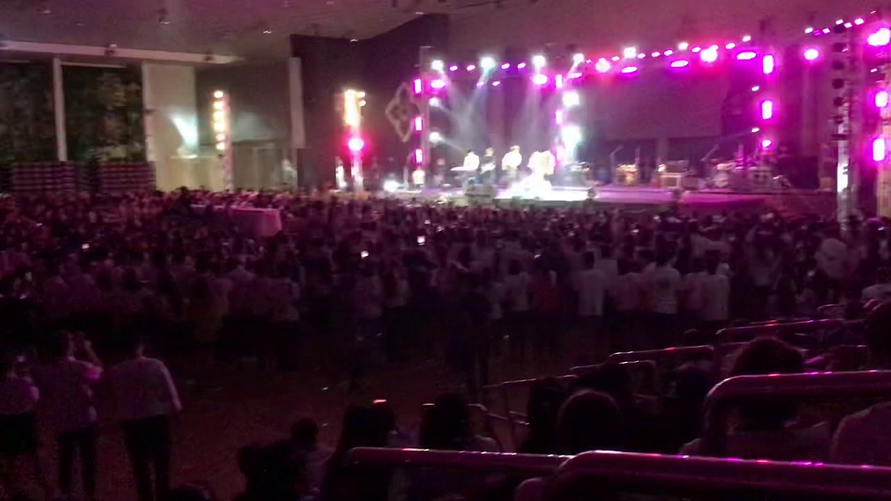 Rangsit University concert night - YouTube