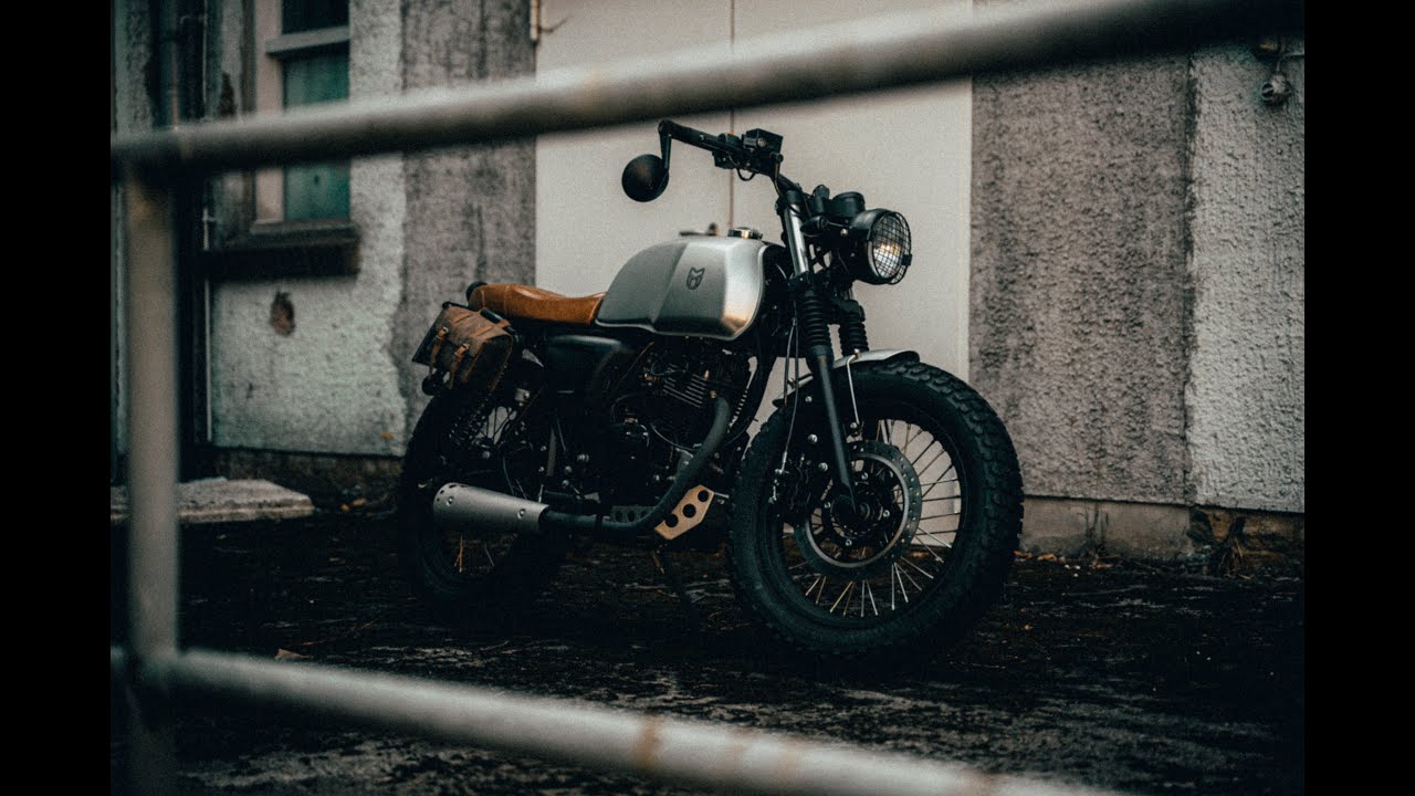 Mutt Akita 125 silver - Review (deutsch/german) - YouTube