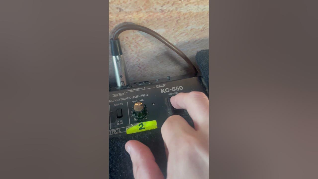 how-to-turn-an-amp-on-youtube