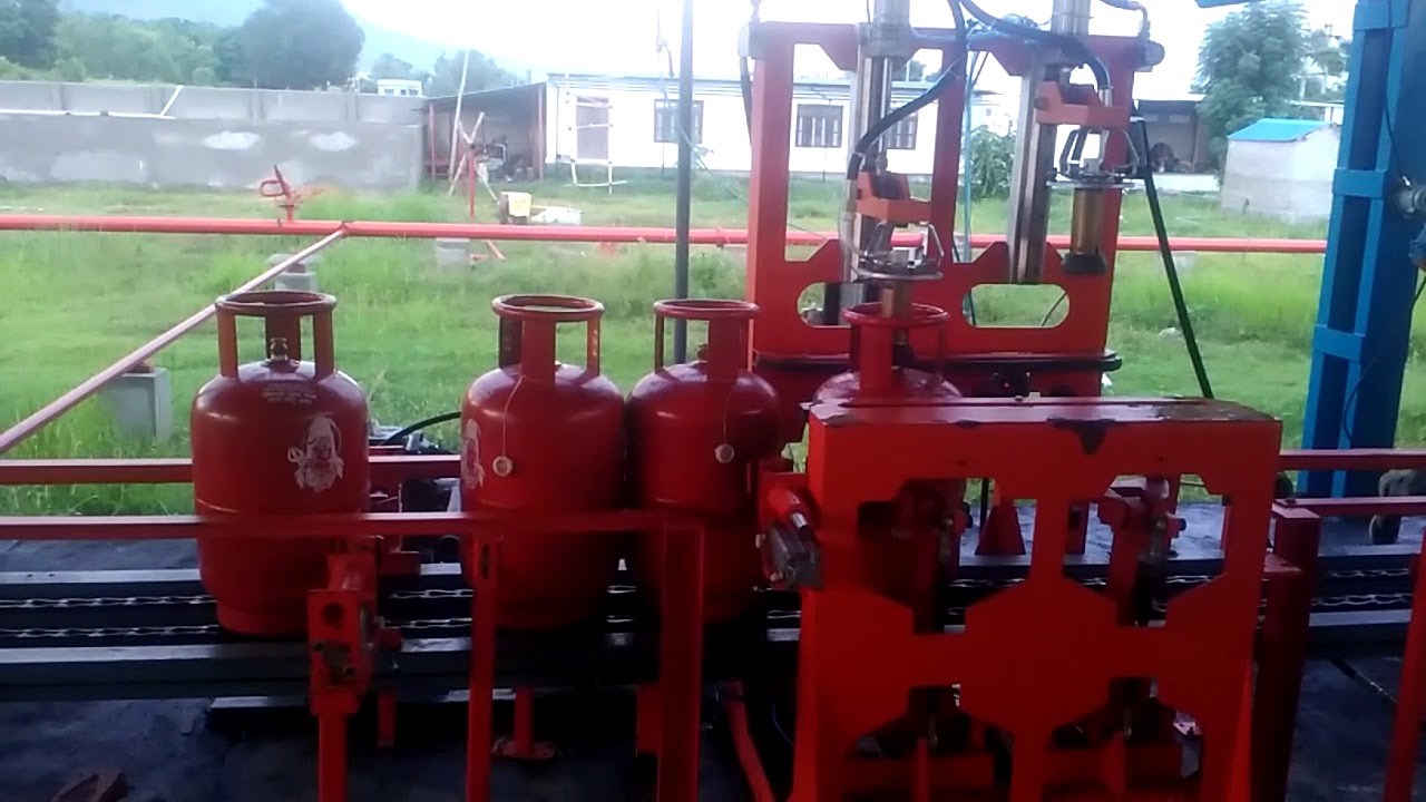 Lpg gas cylinder Automatic purging machine - YouTube