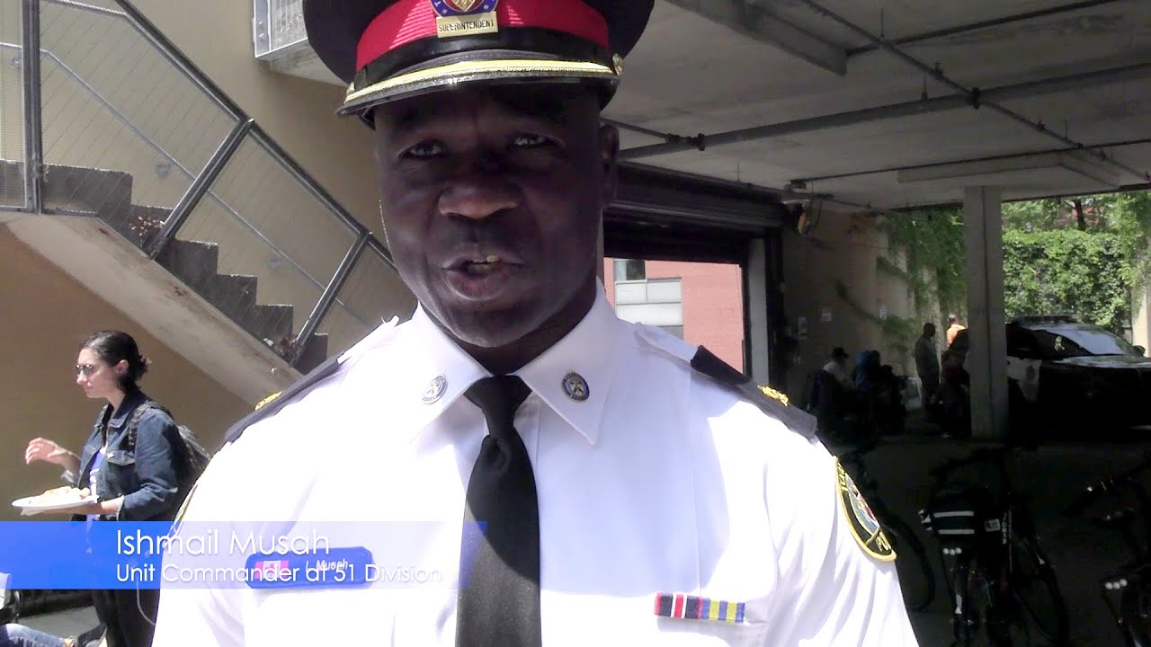 51 Division Open House Welcomes Community Inside Police Station - YouTube