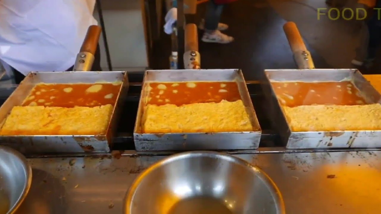 JAPANESE VIRAL EGG OMLATE FULL VIDEO @foodtour - YouTube
