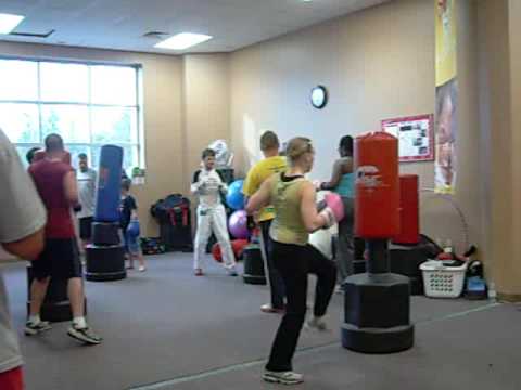 Kickboxing Group Class @ Southwest Family YMCA - YouTube