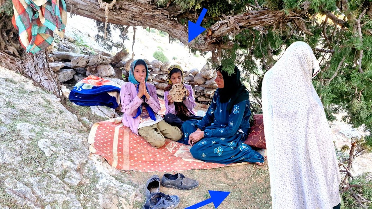 The hard life of nomads: mountain refugees in search of a new life ...