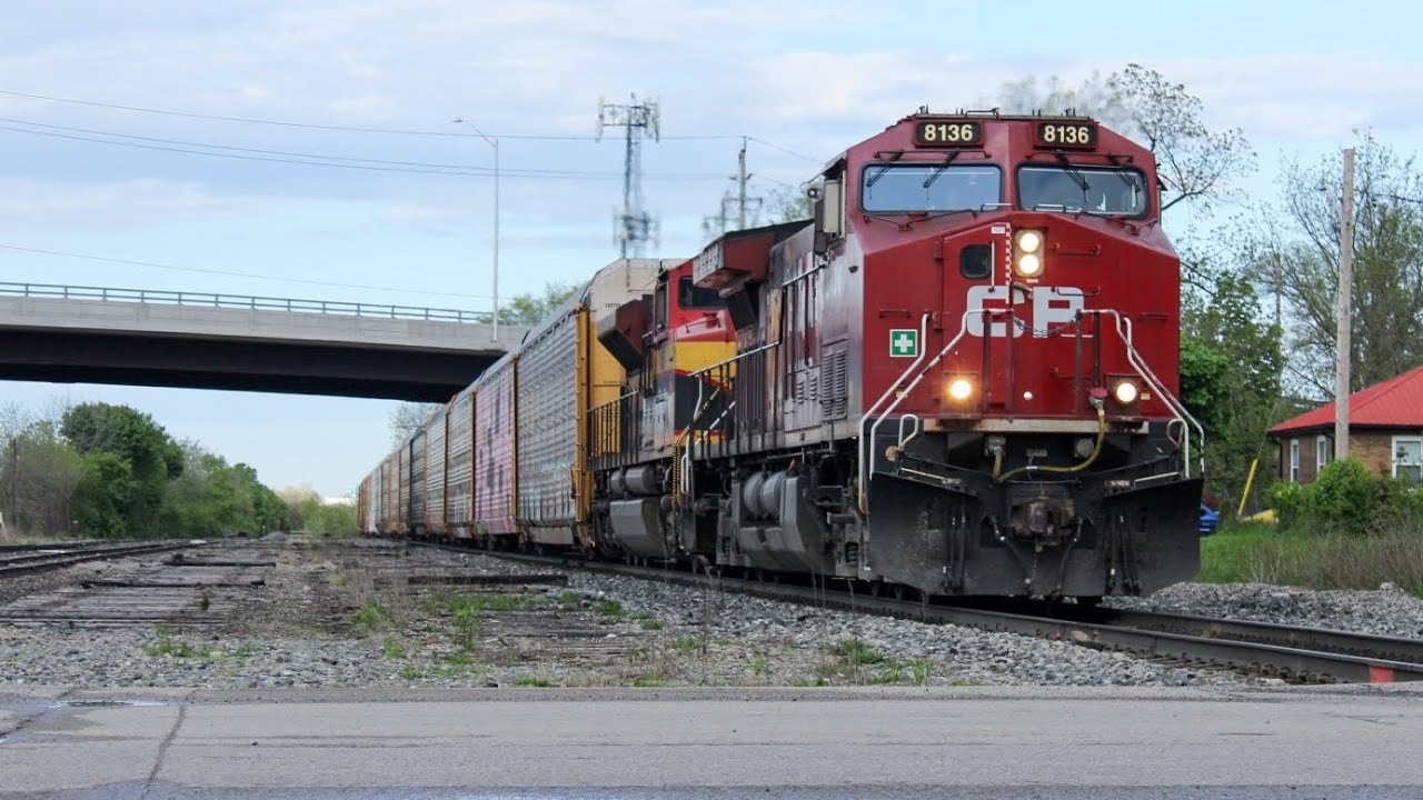 CP 8136 West - CPKC 137 (Automotive) - CP Galt Sub - Bond Street, Galt Ontario - YouTube