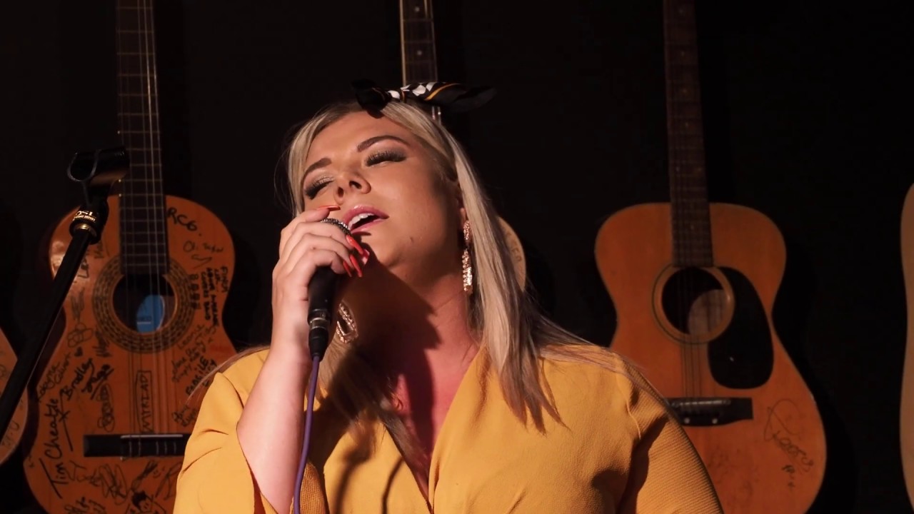Michelle Price @ Jags at 119 The Festival Sessions 8th August 2019 4K ...