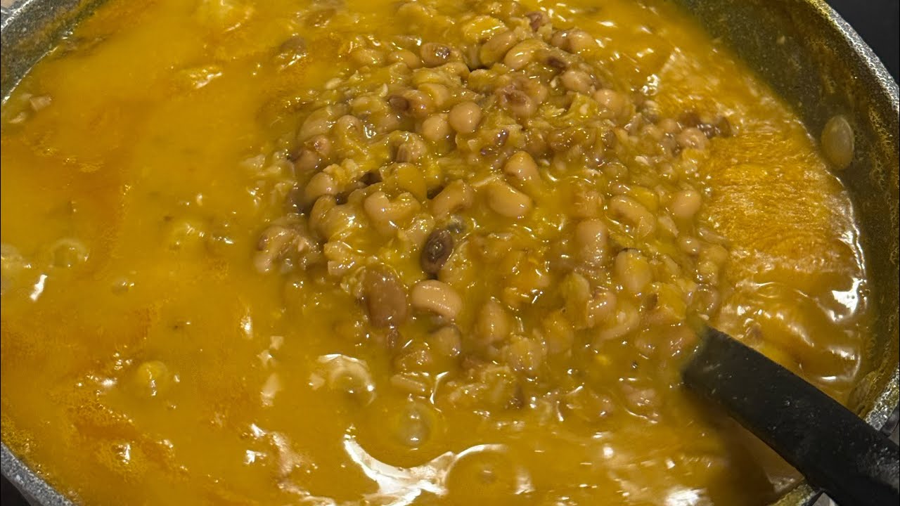 Homemade Bean Porridge | Easy & Delicious Nigerian Beans Recipe - YouTube