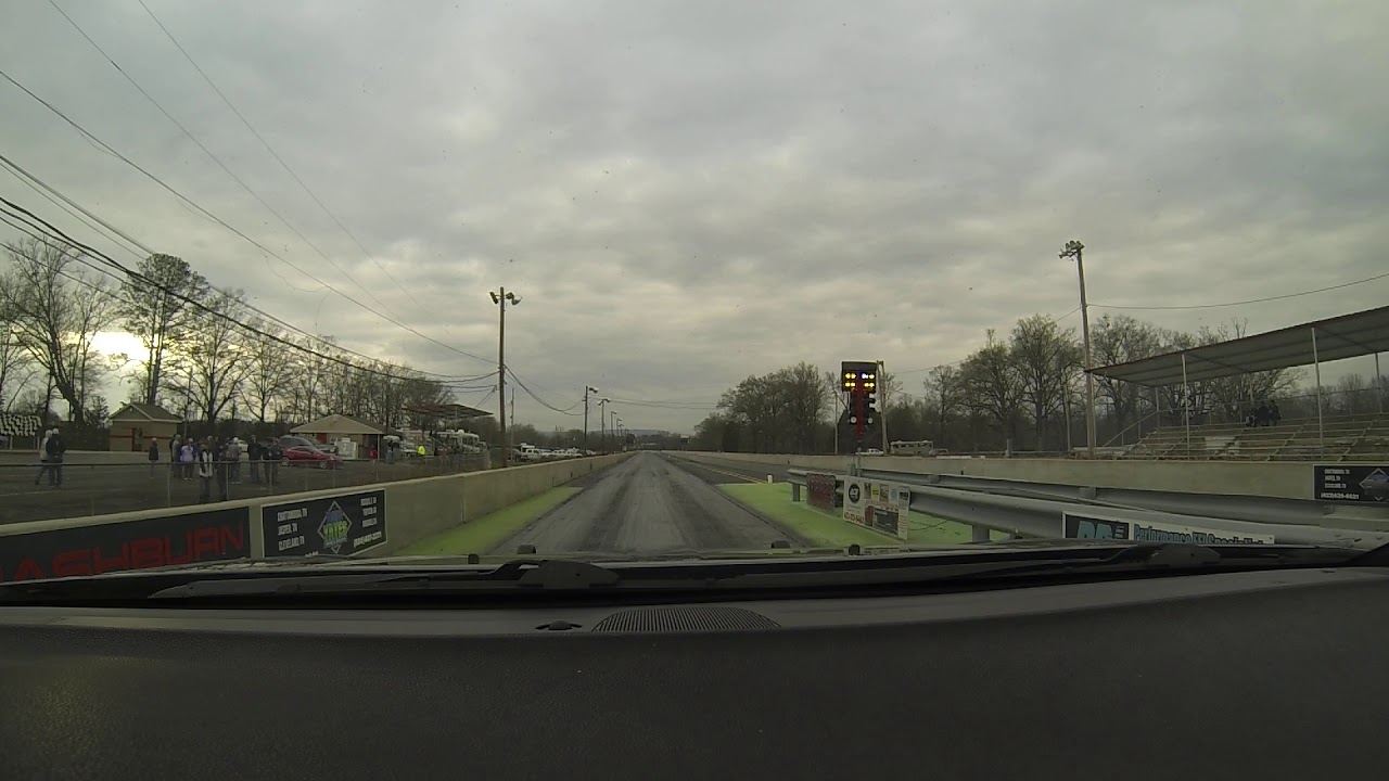 BMP Drags Pursuit VS 392 Challenger Race (Loss) - YouTube