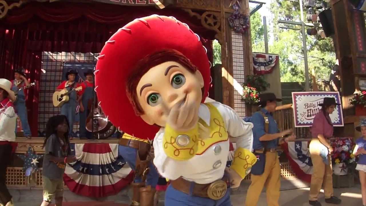 DISNEYLAND WOODY , JESSIE & BULLSEYE ALL- AMERICAN ROUNDUP WITH THE ...