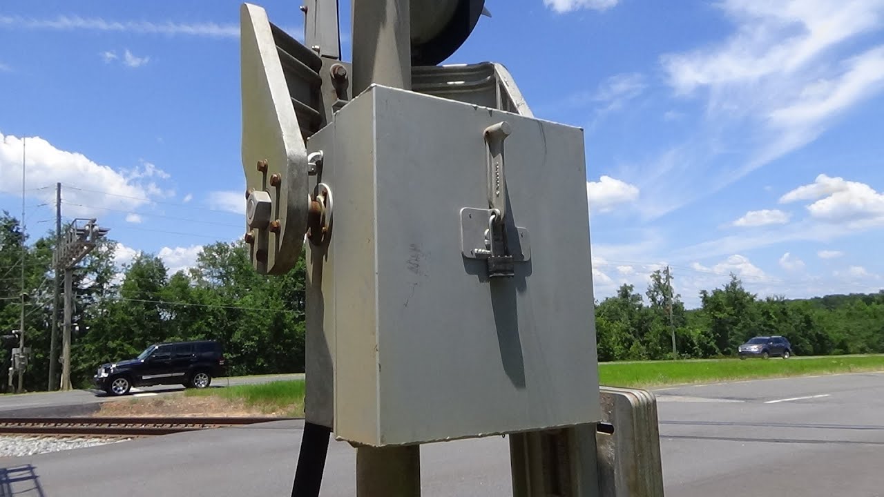 Fall Line Freeway (GA 540/GA 24) Railroad Crossing Tour, Sandersville ...