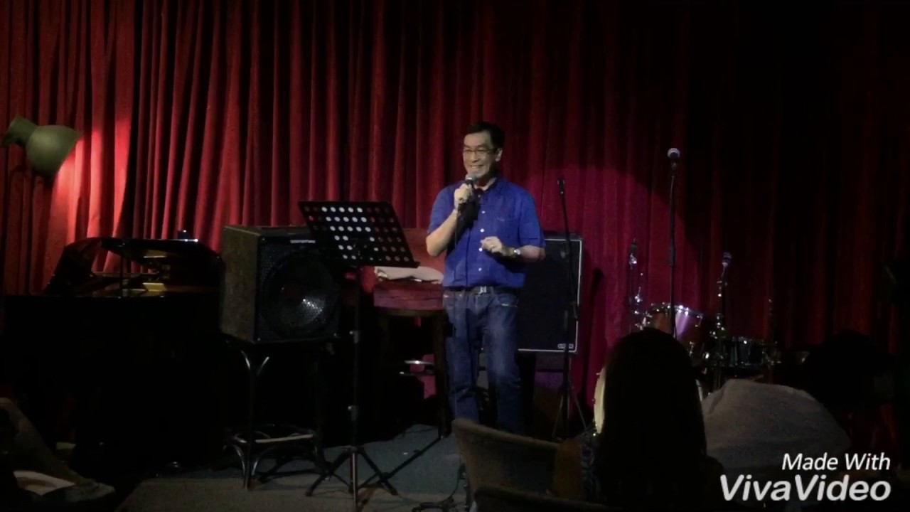 Beautiful Maria of My Soul - YouTube
