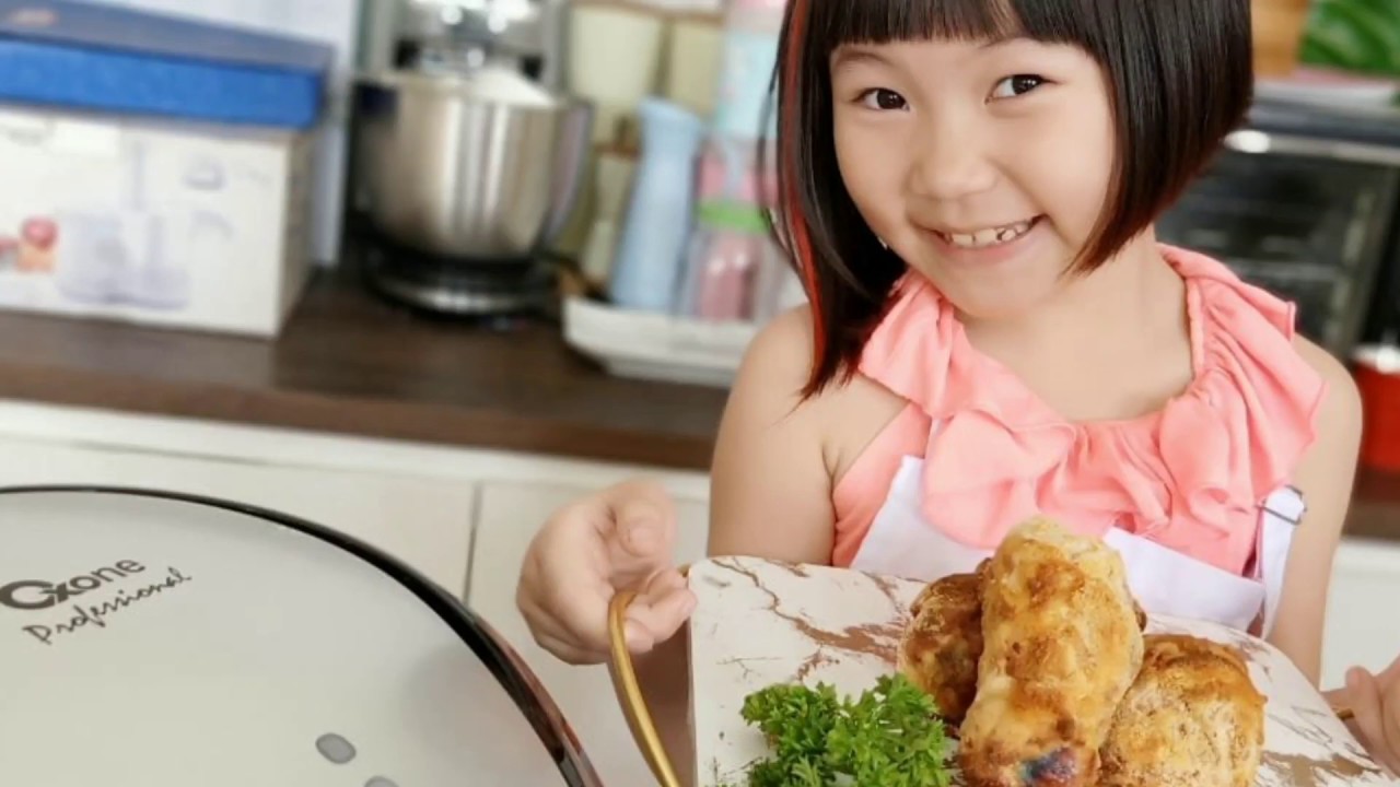 RAINBOW CHICKEN ROLL TANPA MINYAK | #ELLYNMASAKMASAK - YouTube