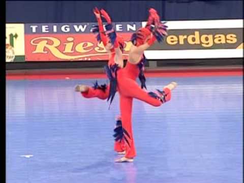 Manca Čuček and Ana Černivec-Paradise birds,Choreographer Blaž Godec,Riesa 2005