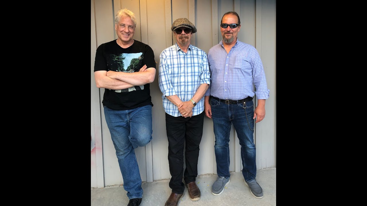 Phil Kitze Sings The BLY+UES @Big Guys BBQ 2024 - YouTube