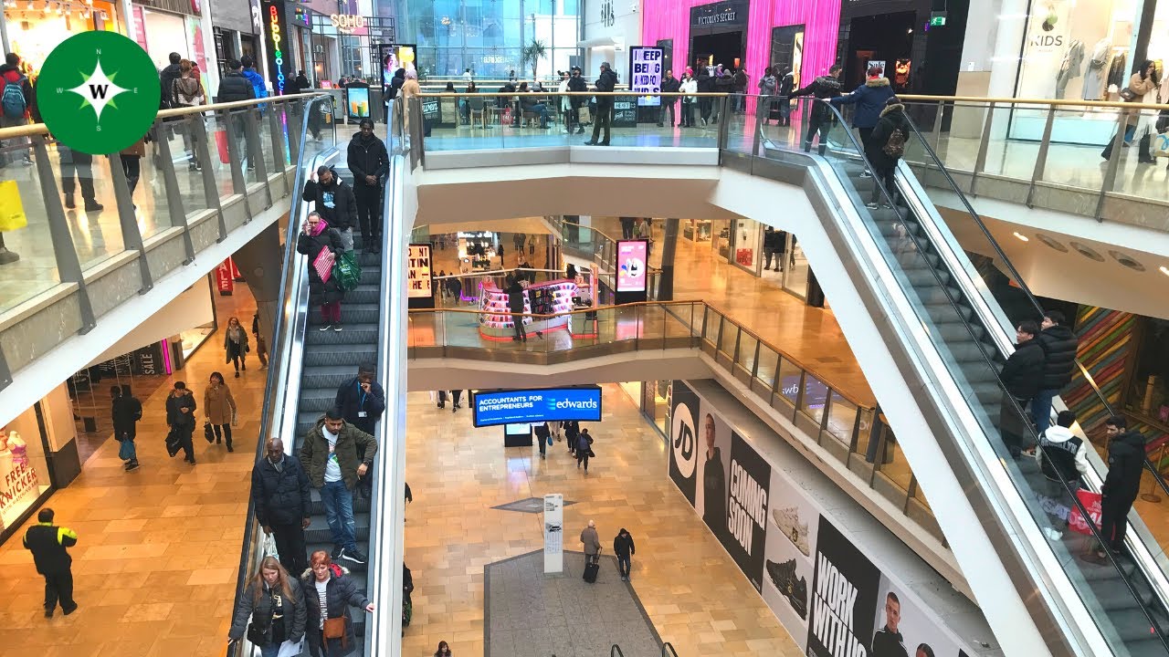 [4K] Relaxing Walk Around the Bullring on a Foggy Day - YouTube