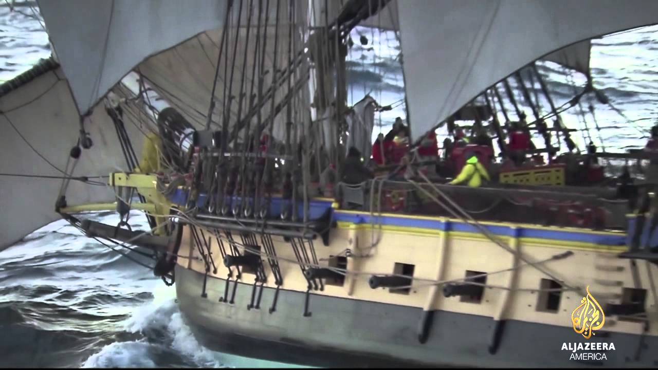 Warship replica 'L 'Hermione' sets sail for North America - YouTube