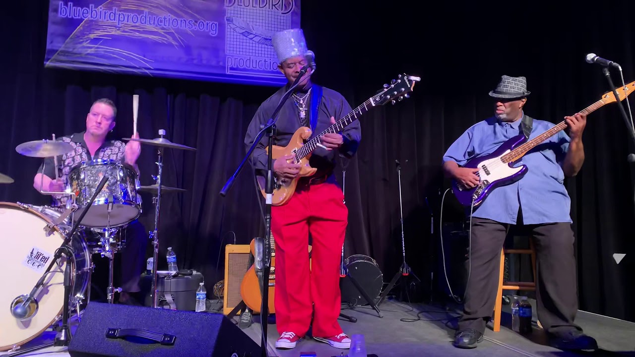 Lil’ Ed and The Blues Imperials - “Giving Up On Your Love “ - YouTube
