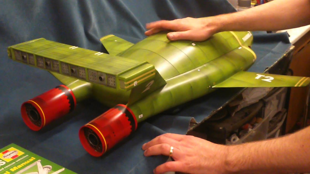 It's an Ashton "Studio scale Thunderbird 2" - YouTube
