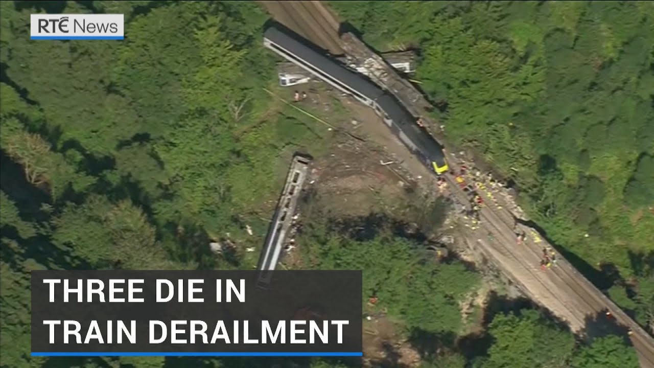 Footage shows scene of Scottish train derailment - YouTube