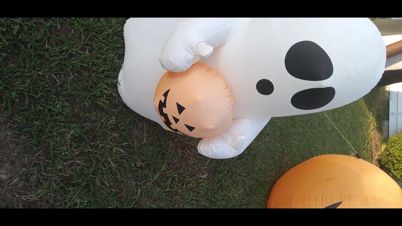 2021 halloween inflatable display. - YouTube