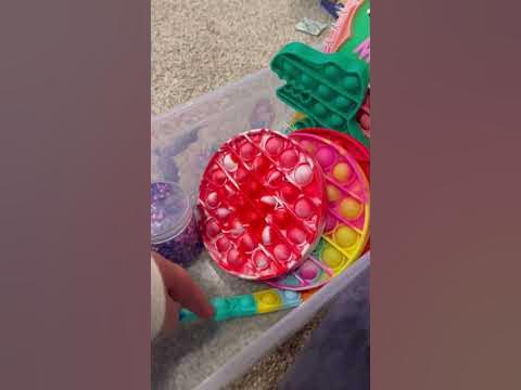 Organize my fidget bin with me! - YouTube