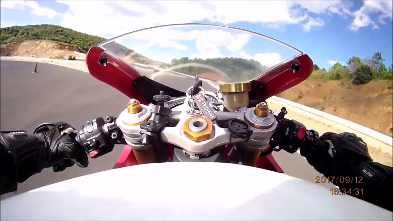 Roulage Ales avec MGB sens inverse 12 sept 2017 - YouTube