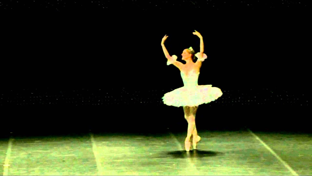 Variação Aurora 3 ato - Ballet Vera Bublitz - YouTube