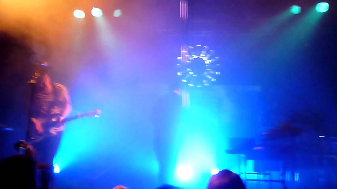 Paris - Friendly Fire @ Point Éphémère, Paris - YouTube