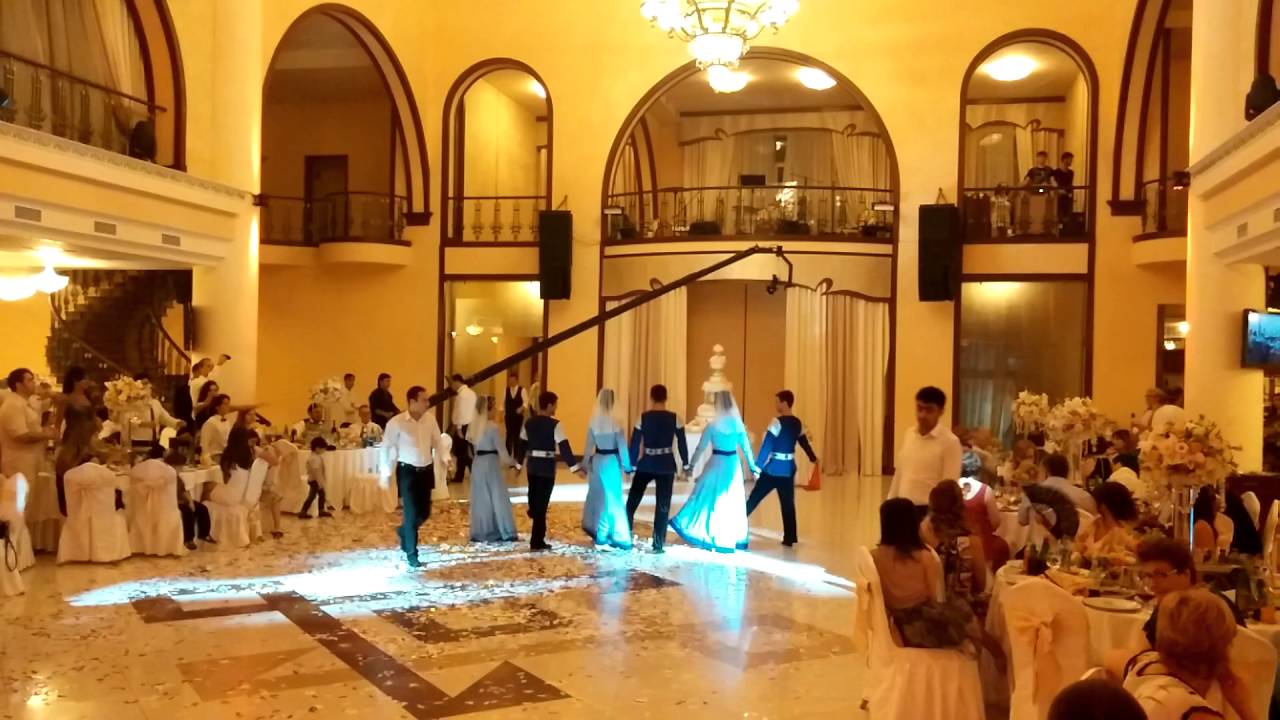 Qochari Ververi Shamamyan Dance Studio - YouTube