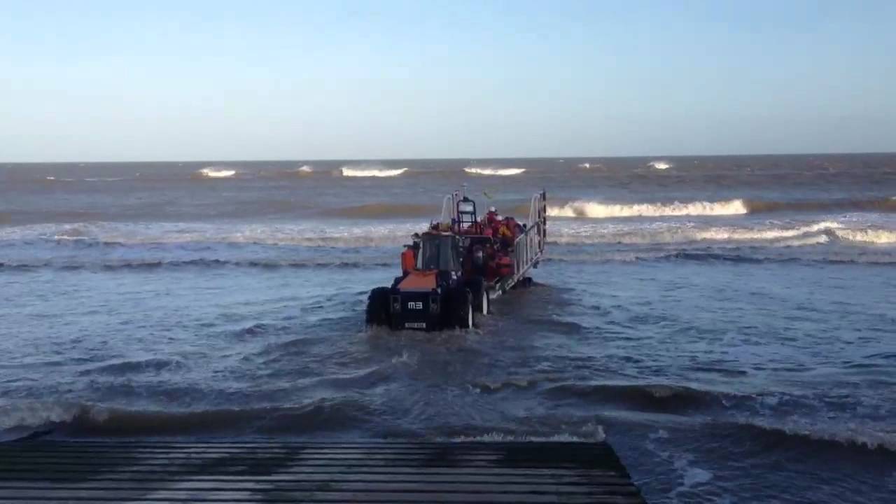 Sheringham lifeboat - YouTube