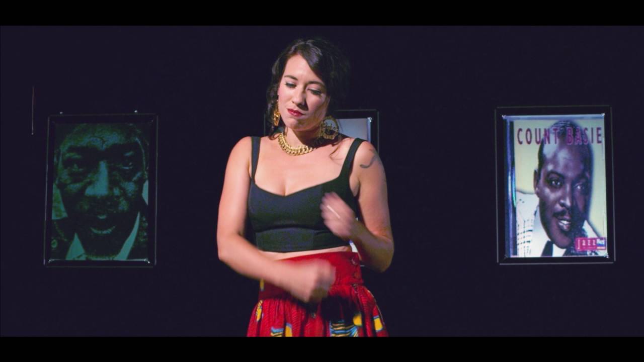 Caiti Baker – Heavy On My Heart - YouTube