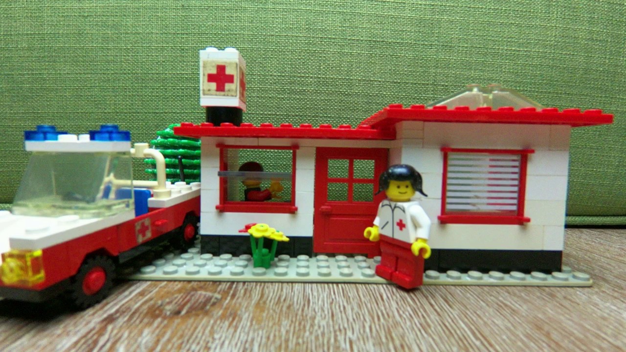 1980 Lego 6364 paramedic unit legoland build timelaps - YouTube