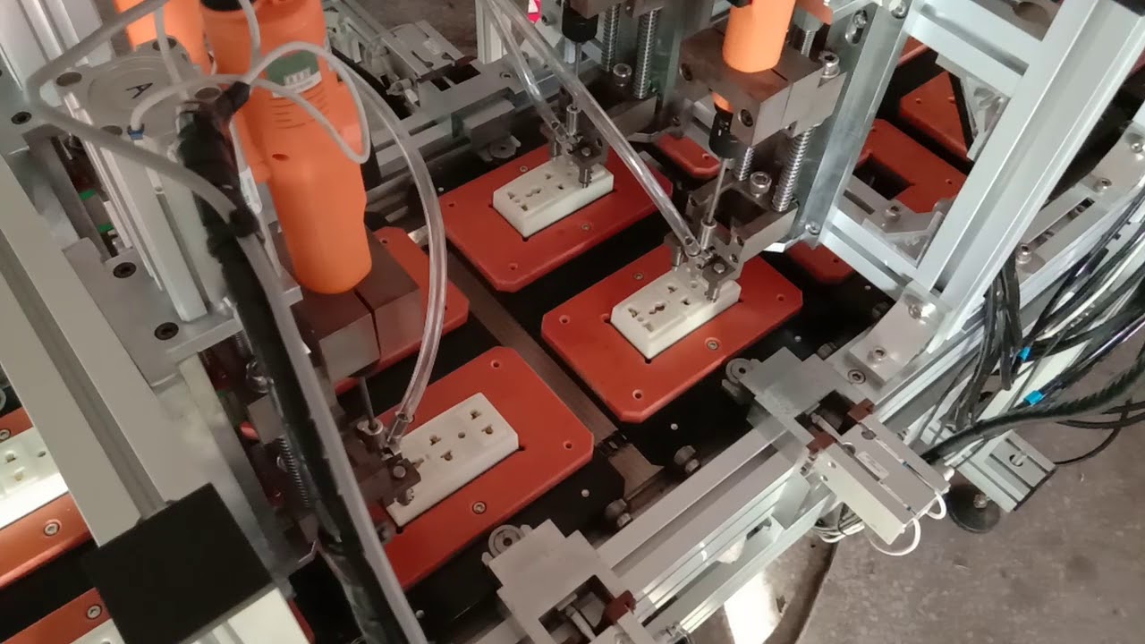 Chain Drive Screw Drive Machine Product B - YouTube