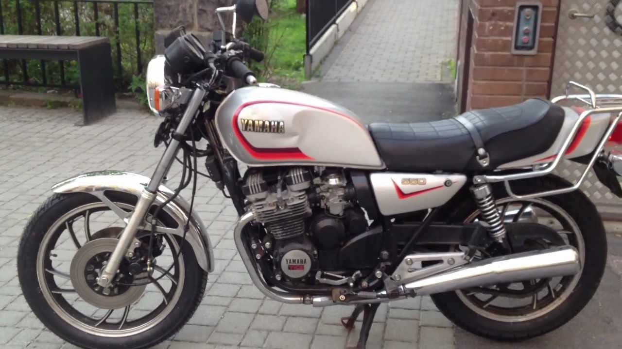 Yamaha XJ550 Startup - YouTube