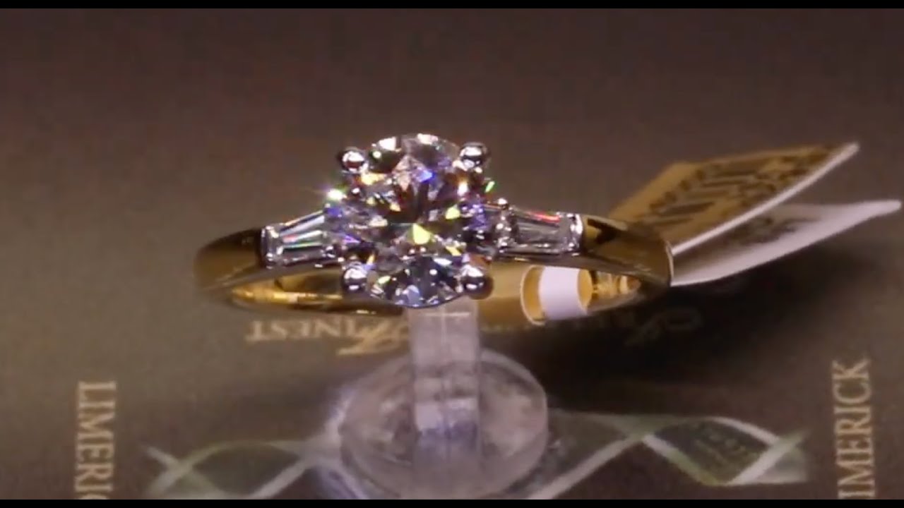 #96674 | T1.68ct/C1.50ct | Round Brilliant Centre with Two Baguette Side Diamonds |18ct Yellow ...