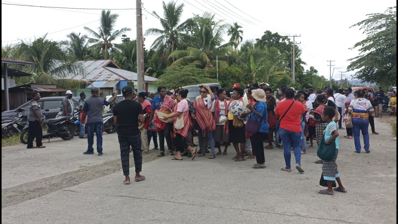 AKUT Maibrat Sorong BAYAR Emas Kawin WIAMA Waropen, di Nabire Papua ...