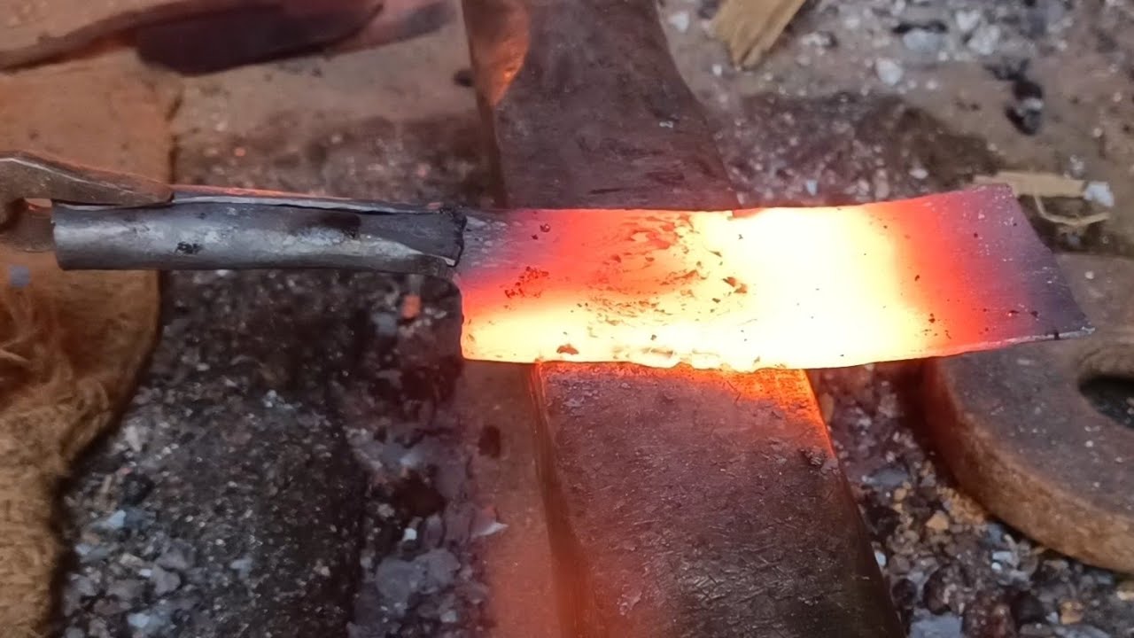 learn how I'm making very sharp knife| blacksmith - YouTube