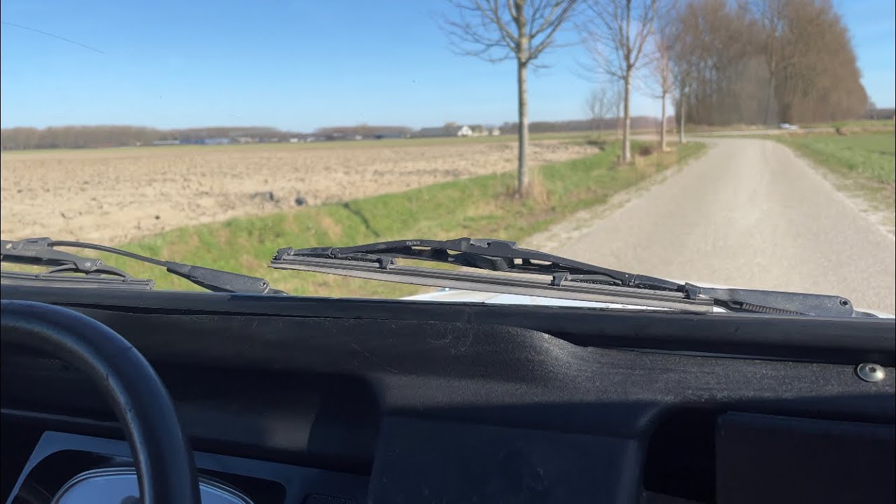 Driving the Citroën 2cv POV drive/sound - YouTube